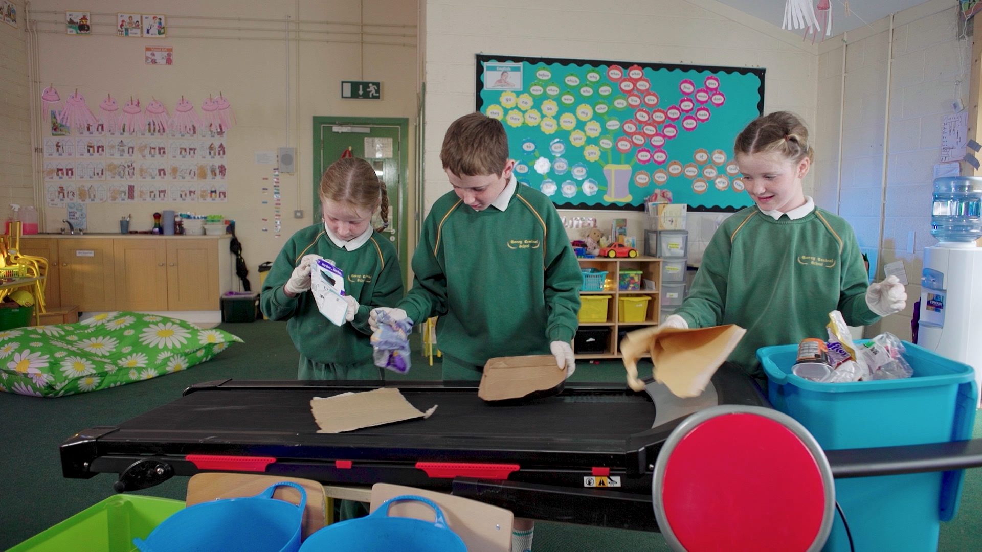 Gorey school children are stars of RTÉjr science show